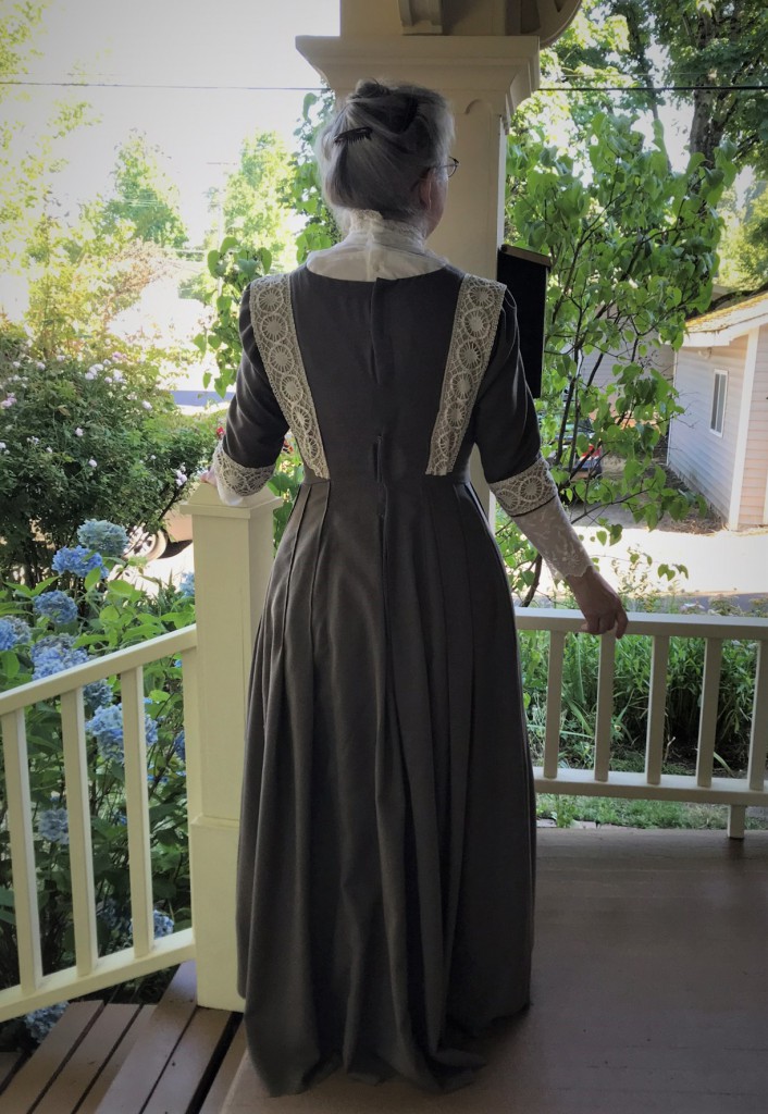 Making a Versatile 1909 Guimpe | Lavender’s Green Historic Clothing